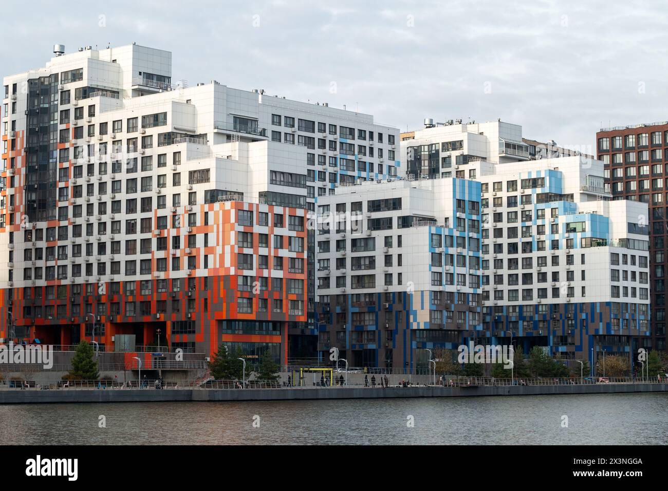 modern high-rise multi-storey business class building, residential ...