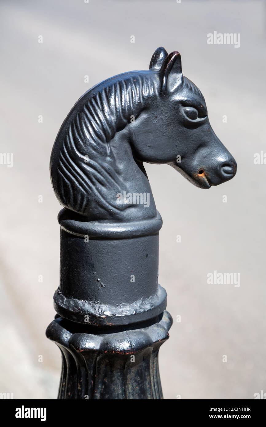 French Quarter, New Orleans, Louisiana. Decorative Horse Hitching Post ...