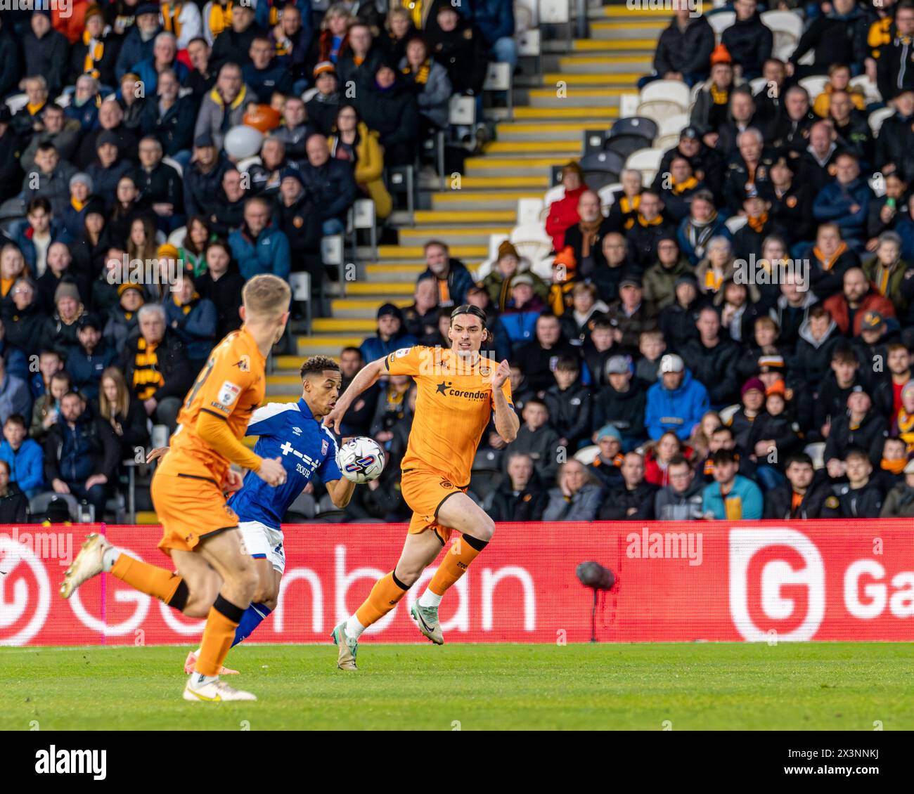 HULL, UK. 27th April 2024. EFL Championship Football League: Omari ...