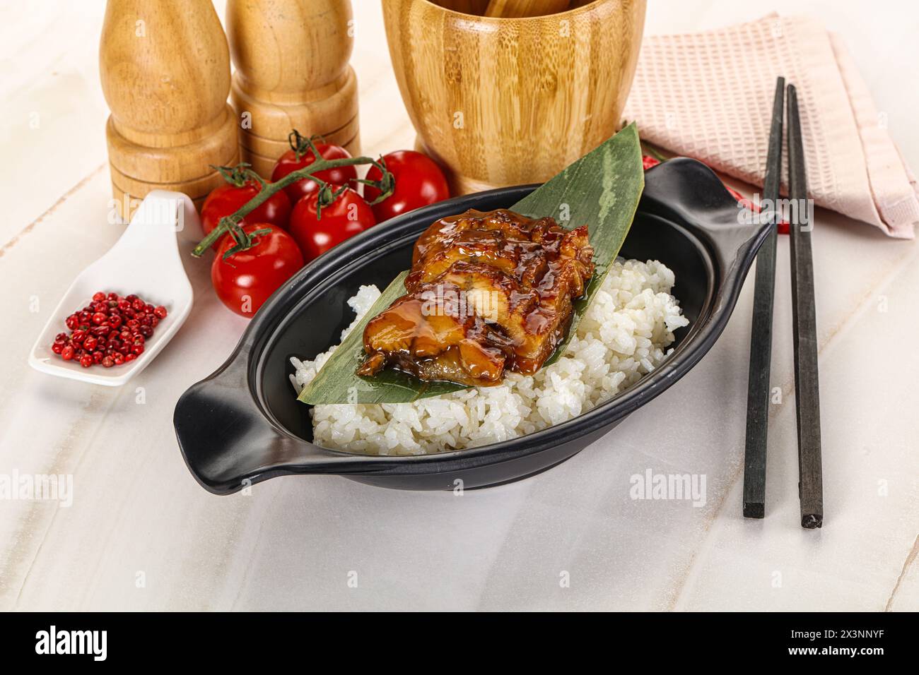 Grilled eel with steamed rice and unagi sauce Stock Photo - Alamy