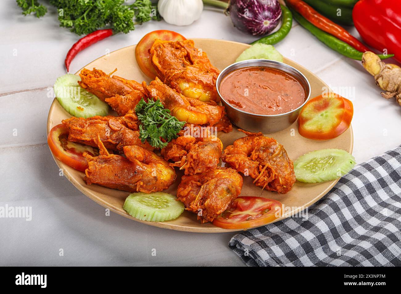 Golden fry tiger prawn hi-res stock photography and images - Alamy