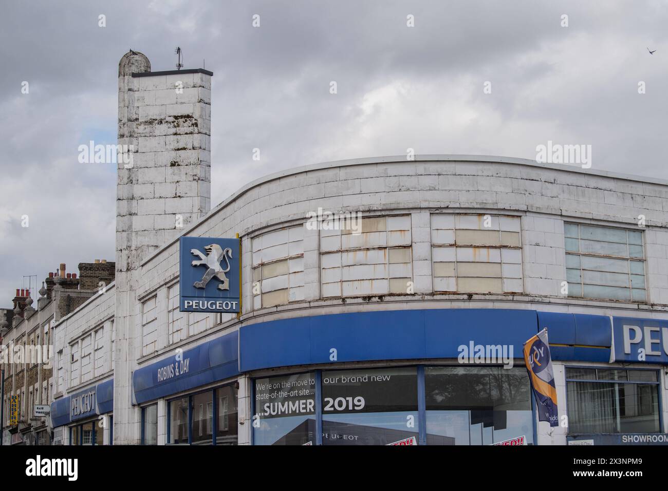 Len House, the 1930s art deco Rootes car showroom and factory in ...