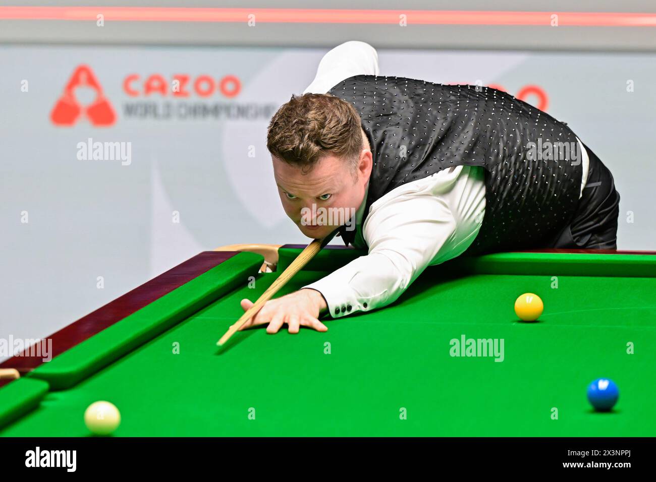 Shaun Murphy takes a shot, during the Cazoo World Championships 2024 at ...