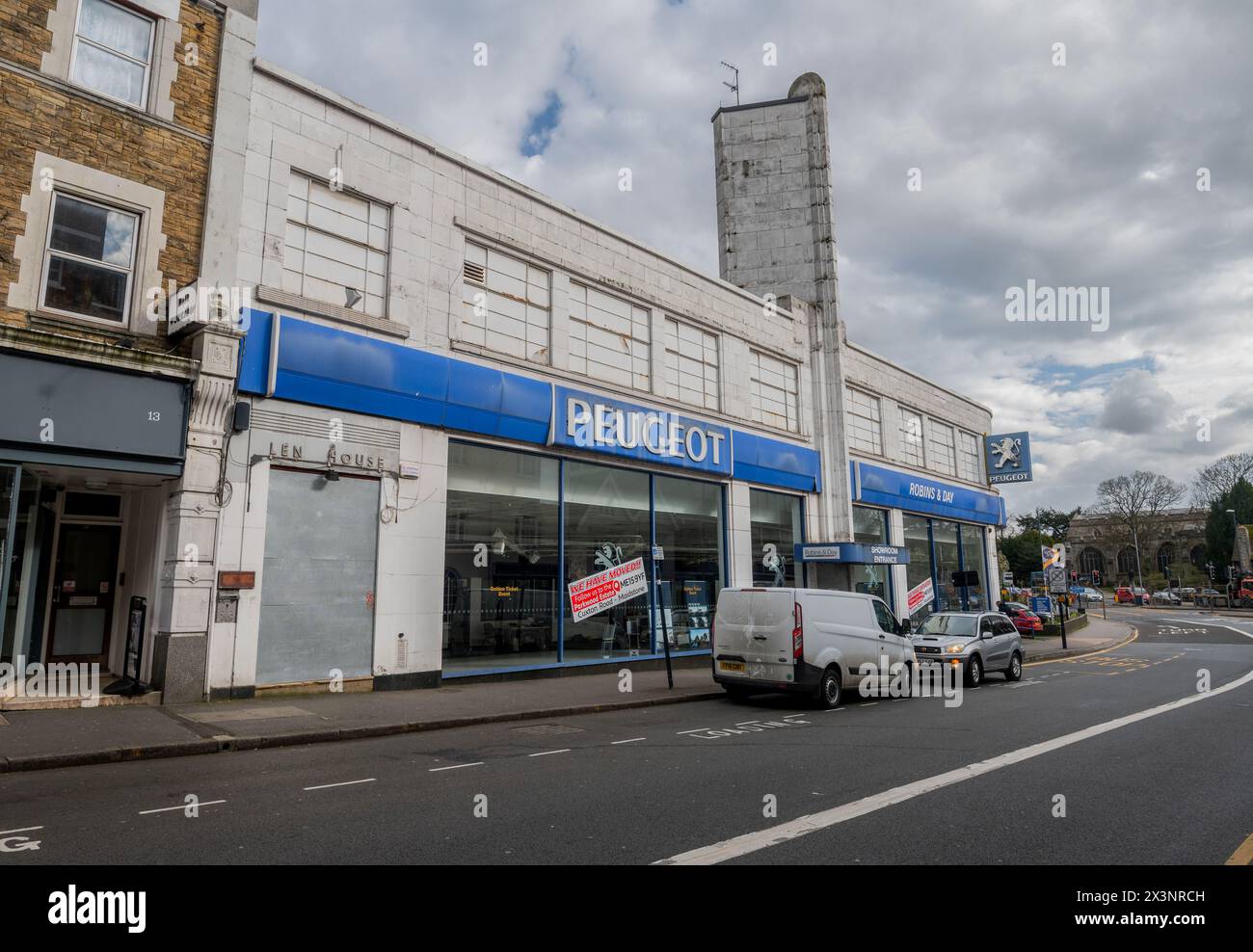 Len House, the 1930s art deco Rootes car showroom and factory in ...