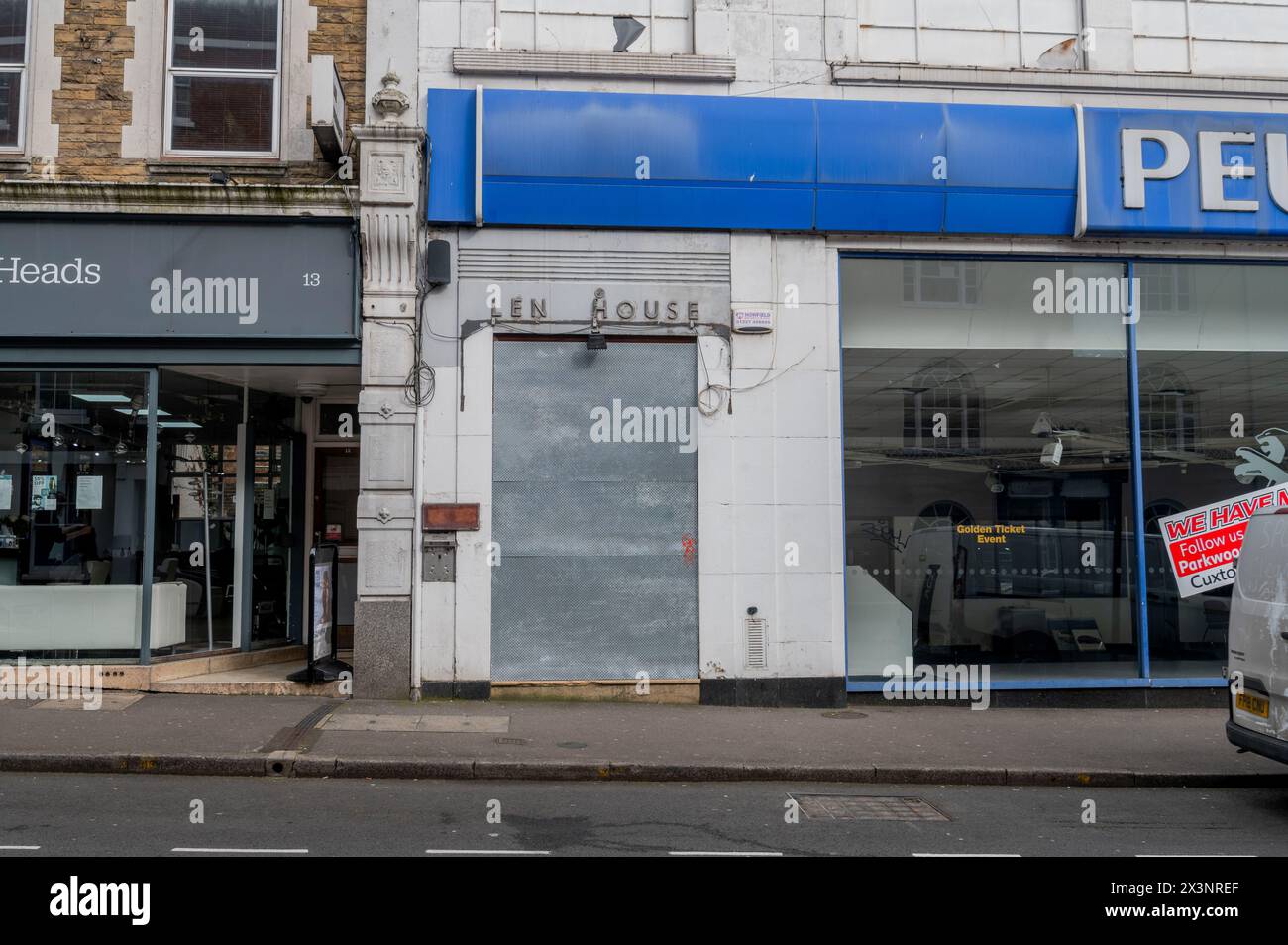 Len House, the 1930s art deco Rootes car showroom and factory in ...