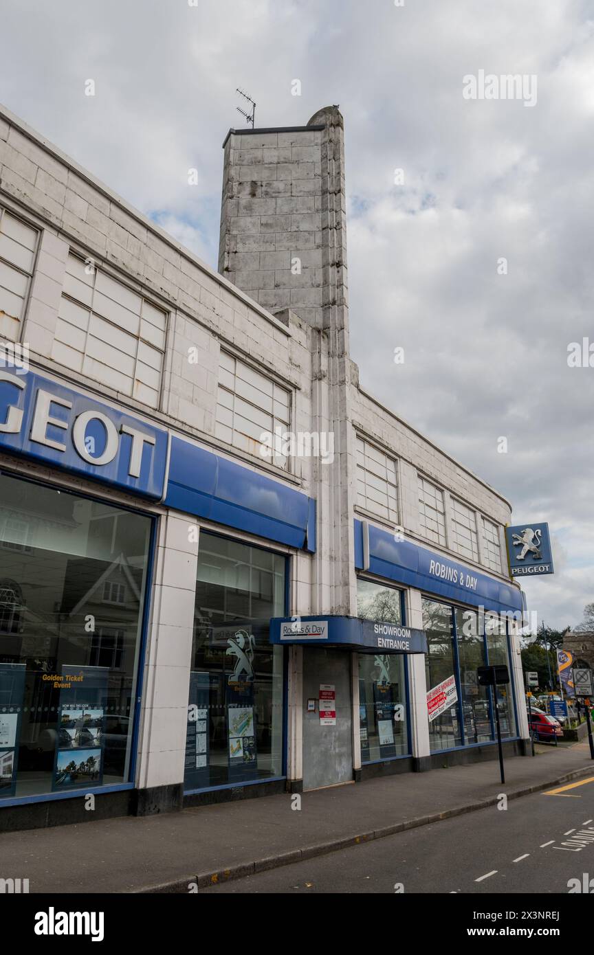 Len House, the 1930s art deco Rootes car showroom and factory in ...