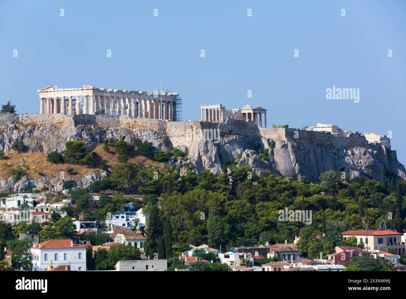 Acropolis and blue sky hi-res stock photography and images - Alamy