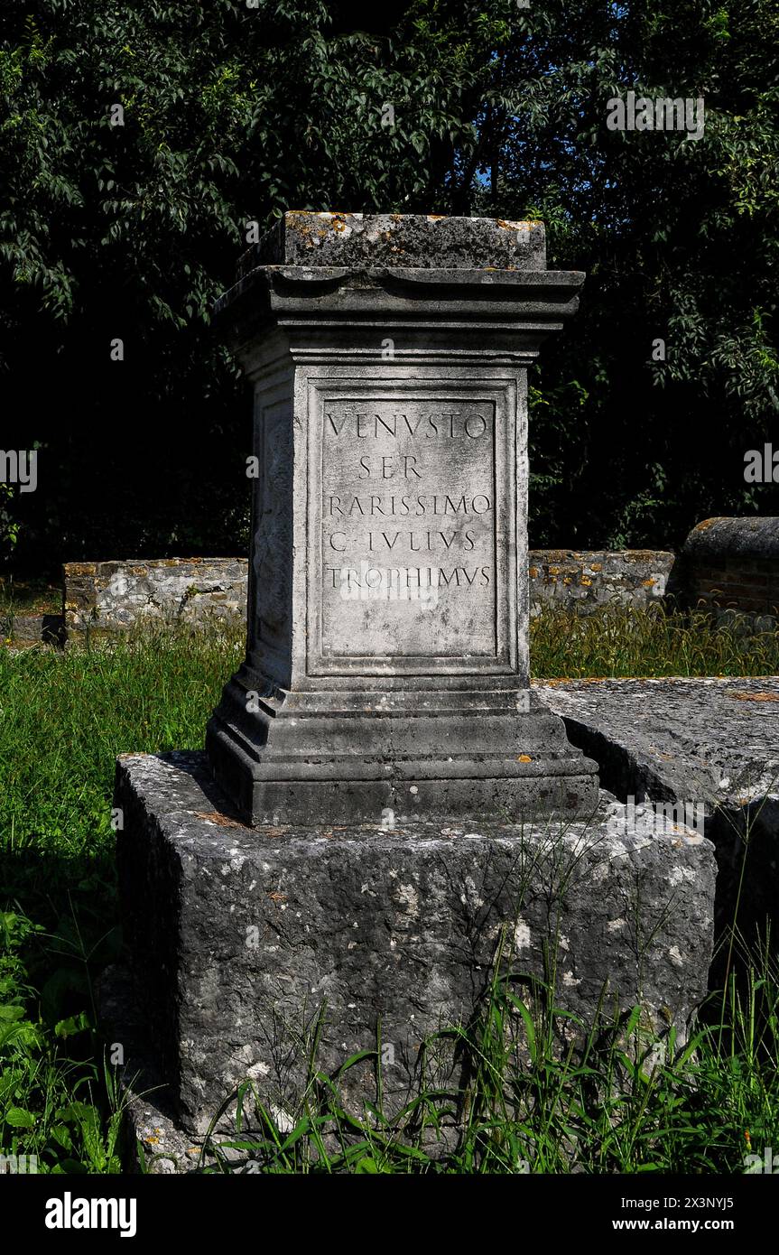 On natissa river hi-res stock photography and images - Alamy