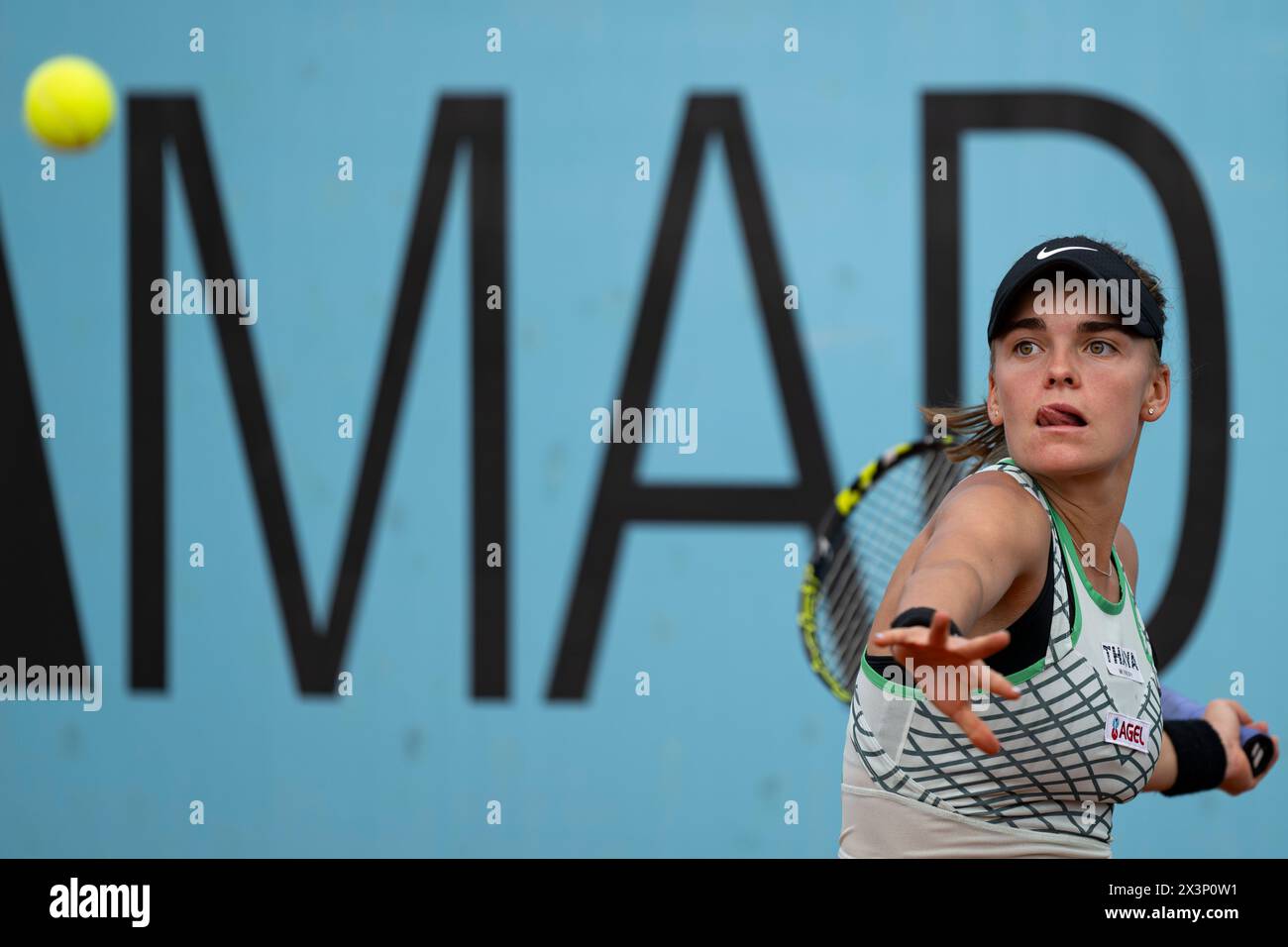 Madrid, Spain. 28th Apr, 2024. Czech tennis player Sara Bejlek in ...