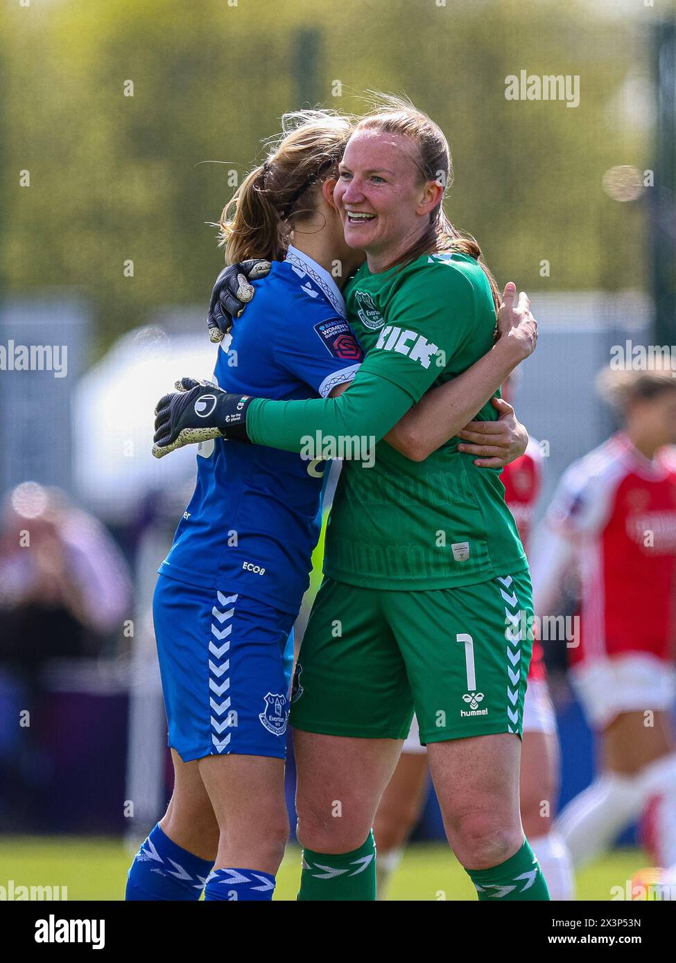 Courtney brosnan 1 hi-res stock photography and images - Alamy