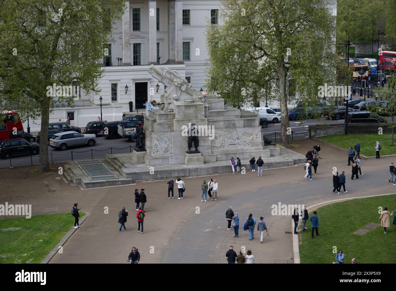 The Royal Artillery Memorial in Hyde Park Corner viewed from The ...