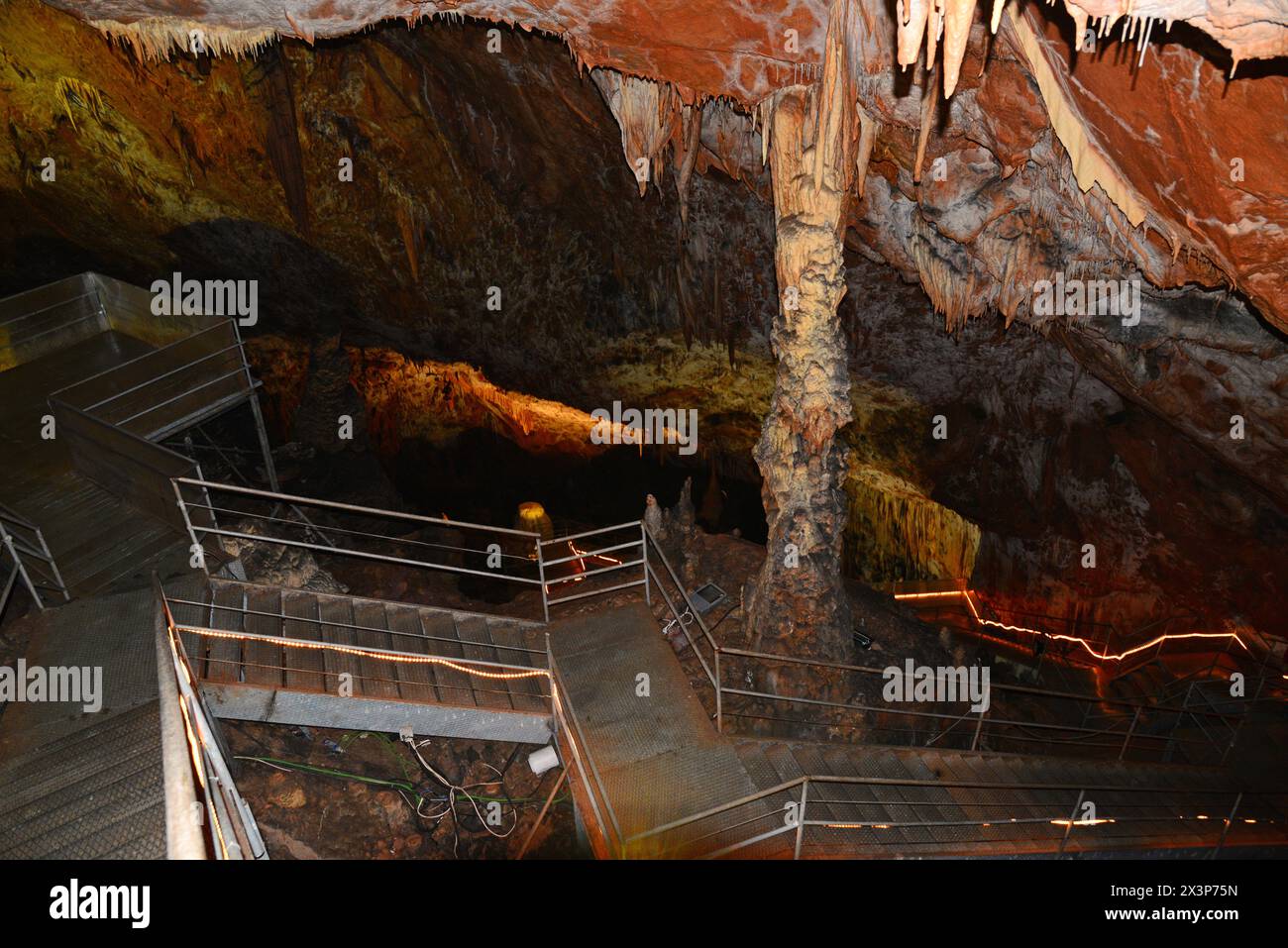 Oylat Cave in Inegol, Bursa, Turkey Stock Photo - Alamy