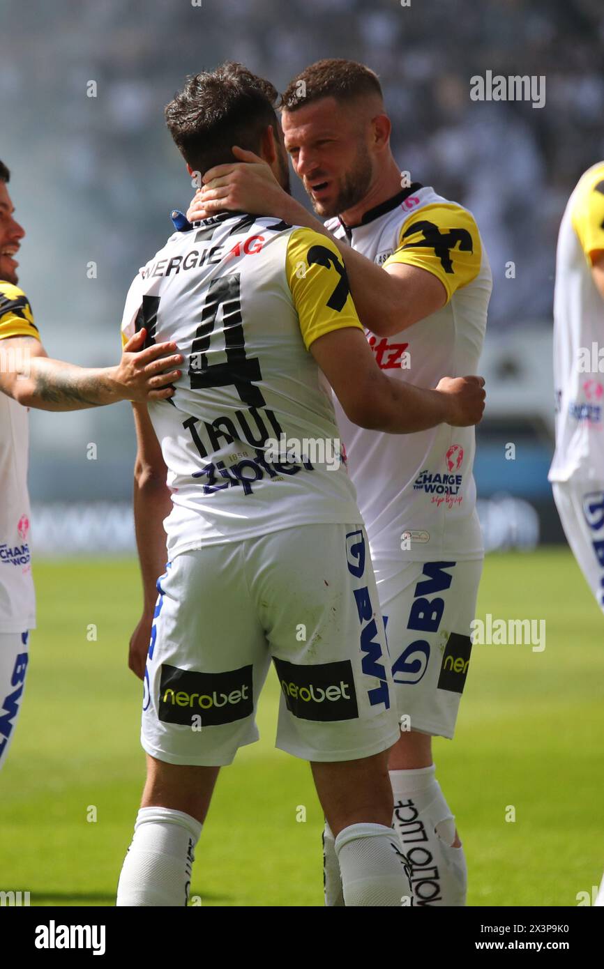 LINZ, AUSTRIA - APRIL 28: team LASK celebrates the goal to 3:0 during ...