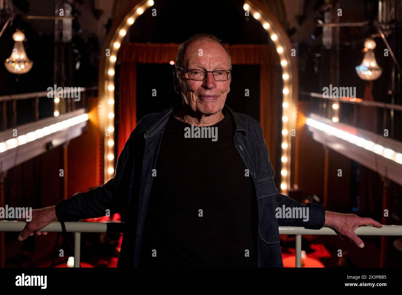 Legendary Australian actor & director John Bell on stage at the House ...