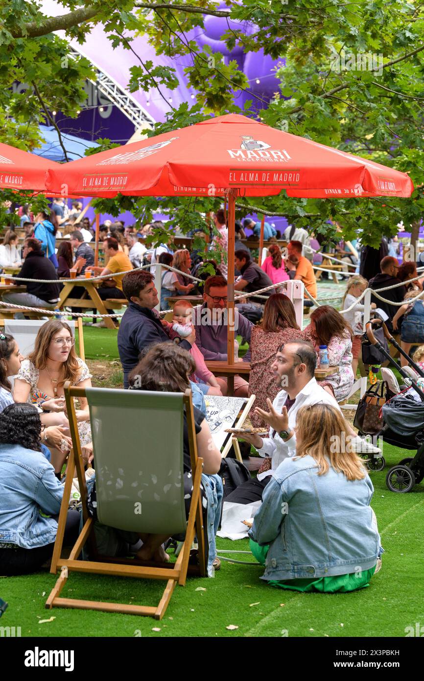 George Square, Underbelly venue Edinburgh Fringe Festival Stock Photo ...