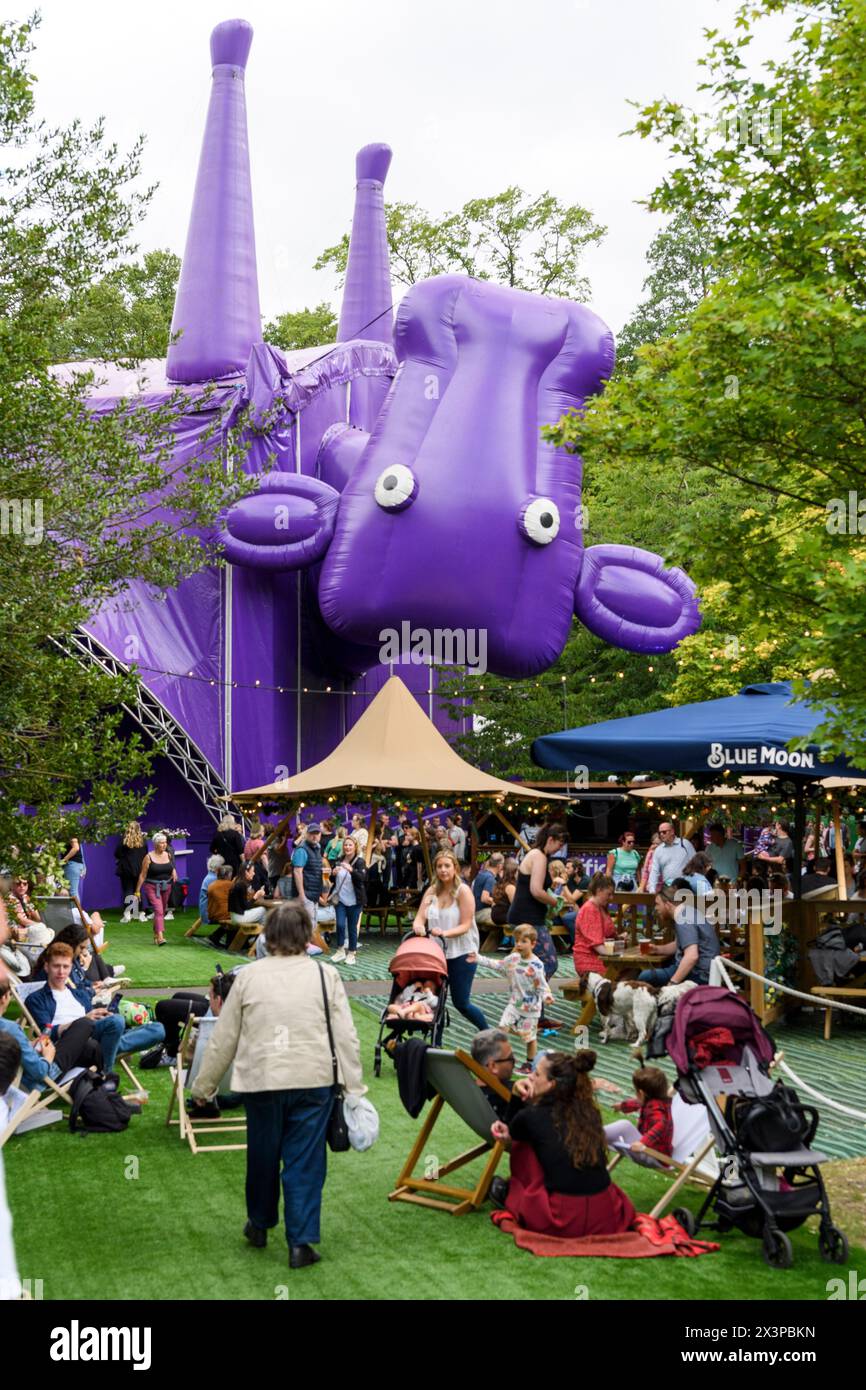 George Square, Underbelly venue Edinburgh Fringe Festival udderbelly ...