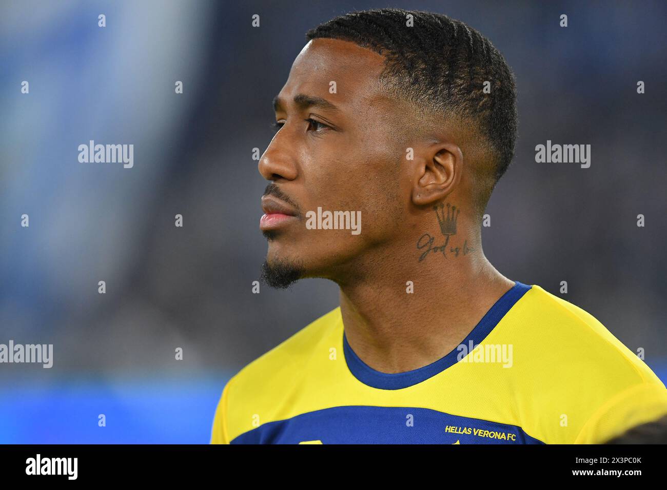 Jackson Tchatchoua of Hellas Verona seen during the Serie A match ...