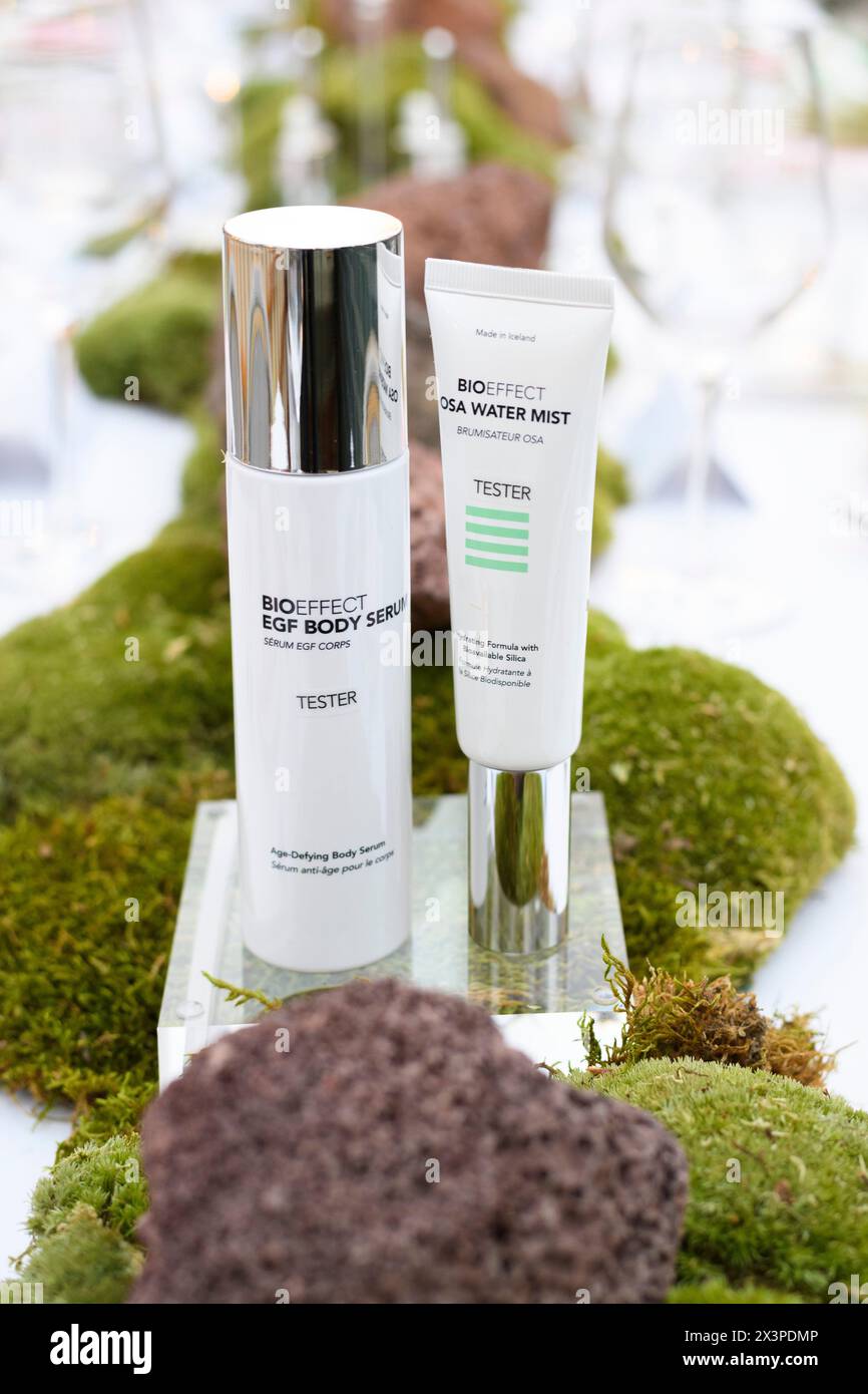 Beauty product launch hi-res stock photography and images - Alamy