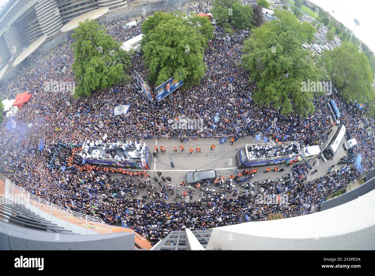 Milan scudetto celebrations hi-res stock photography and images - Alamy