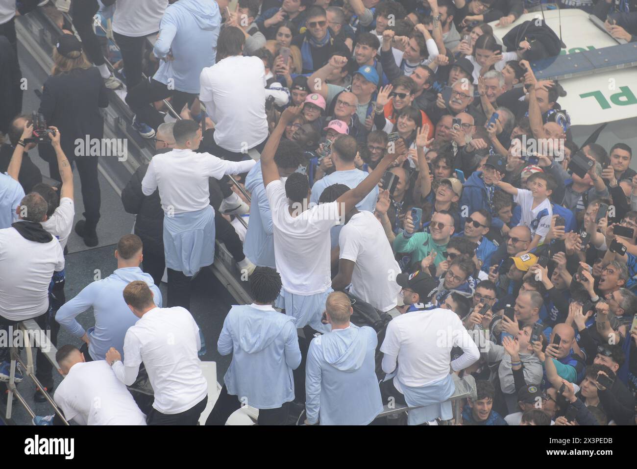 Milan scudetto celebrations hi-res stock photography and images - Alamy