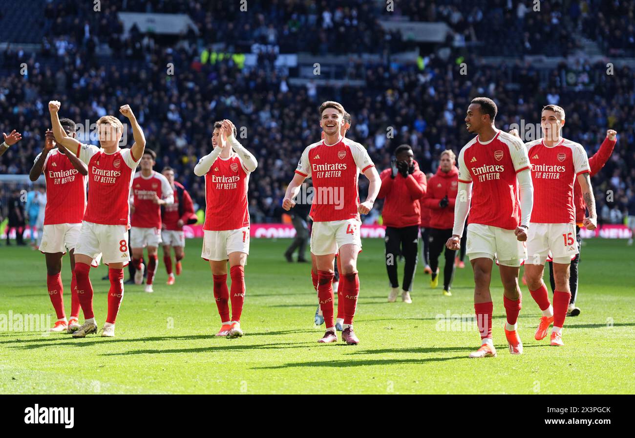 Arsenal players celebrate after the Premier League match at the ...