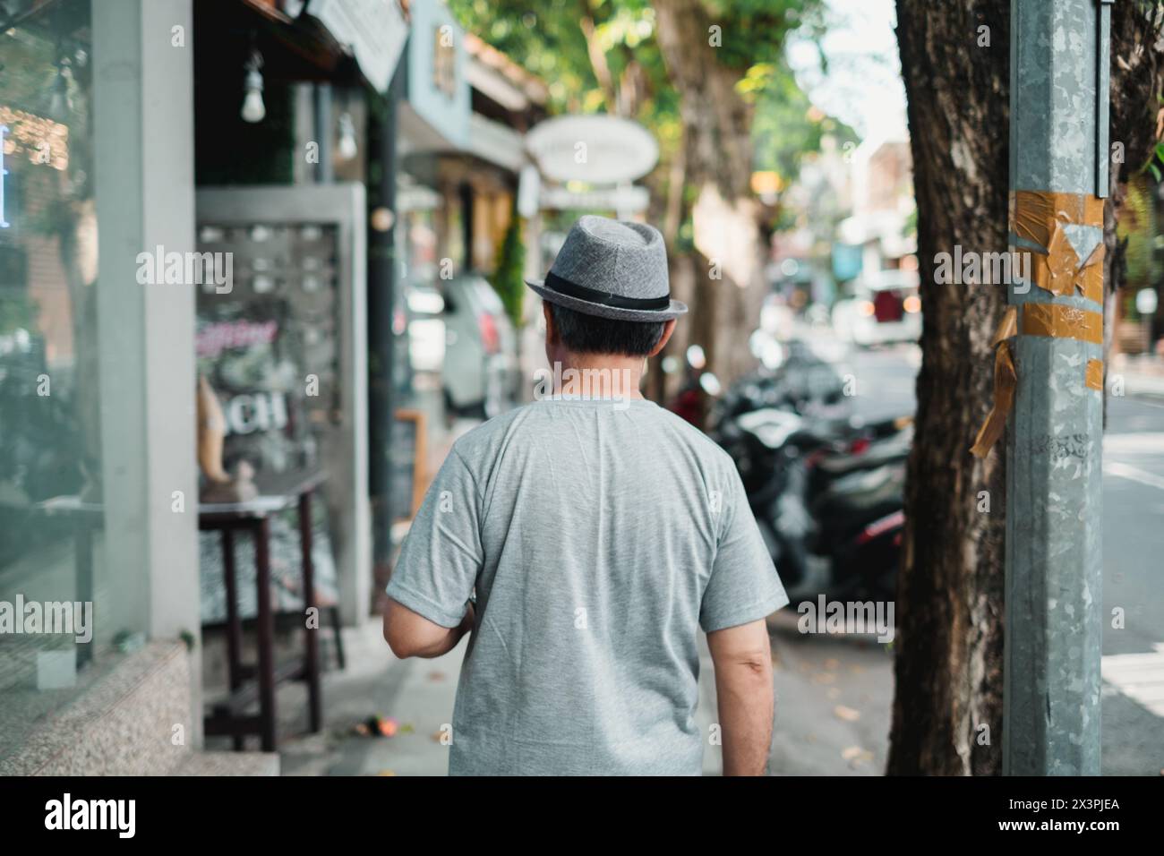 Pedestrian walking background photography hi-res stock photography and ...
