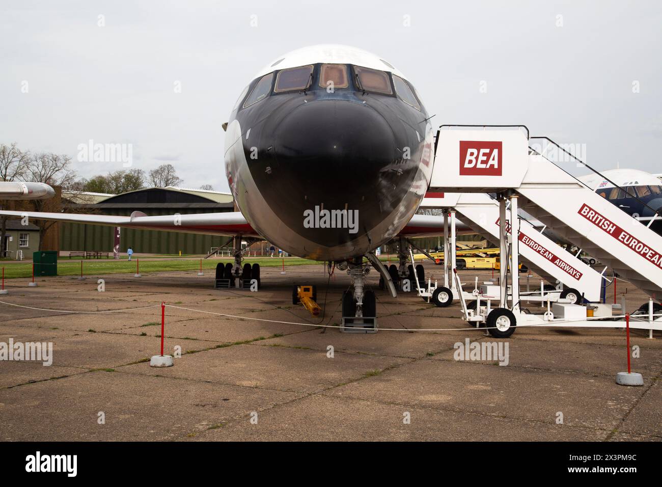Offset Nose Landing Gear on aHawker Siddeley Trident 2E a British ...