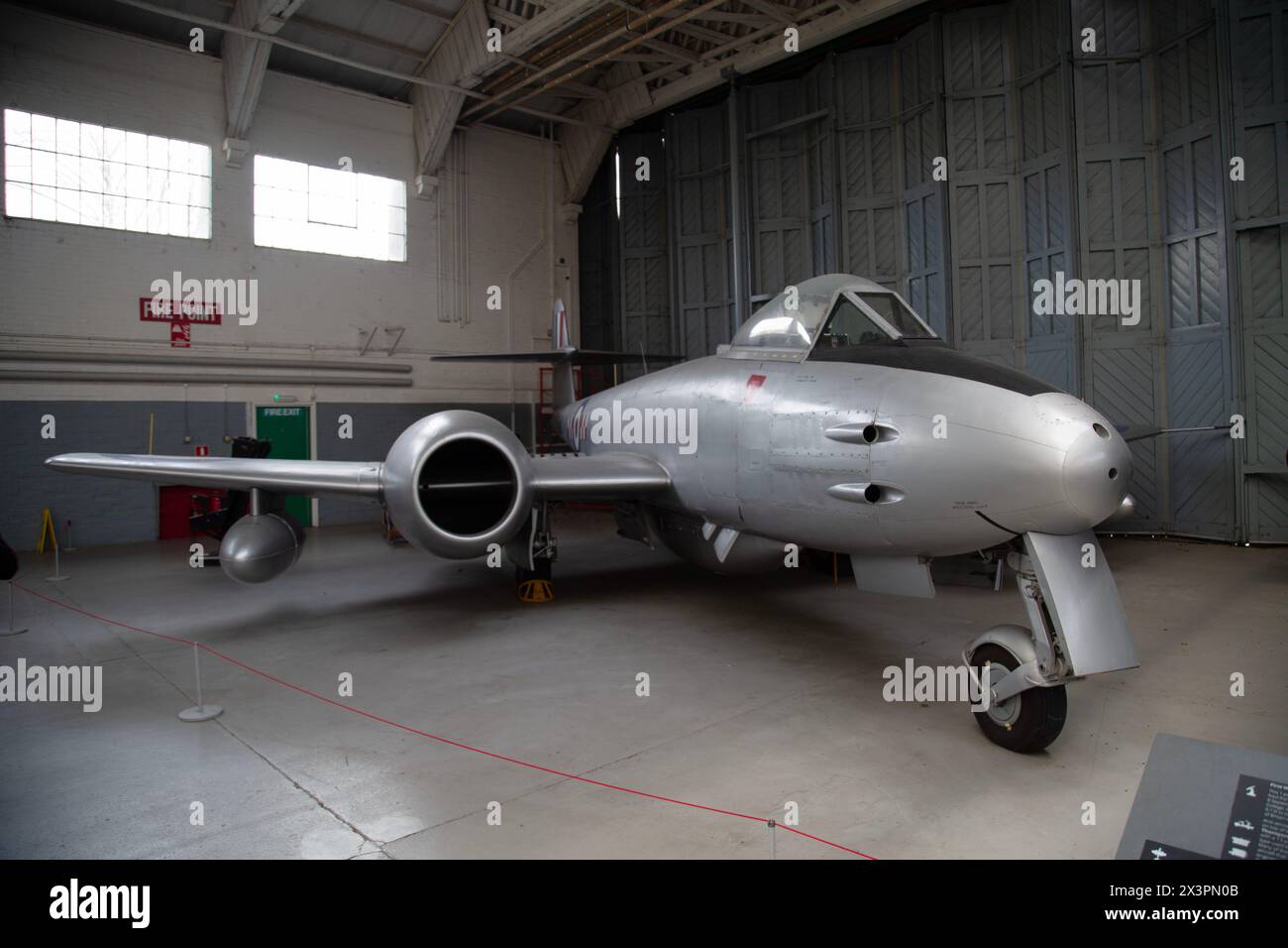 Gloster Meteor F.8, WK991 the first British jet fighter that first flew ...