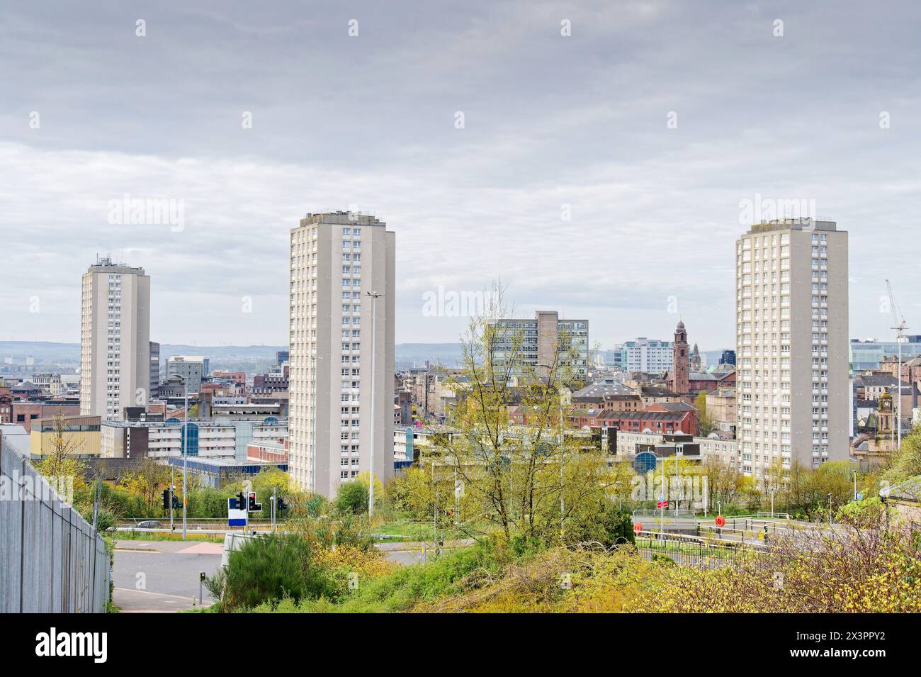 High rise council flats in Glasgow city Stock Photo - Alamy