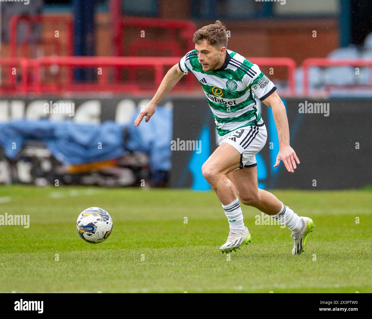 James forrest dens park hi-res stock photography and images - Alamy