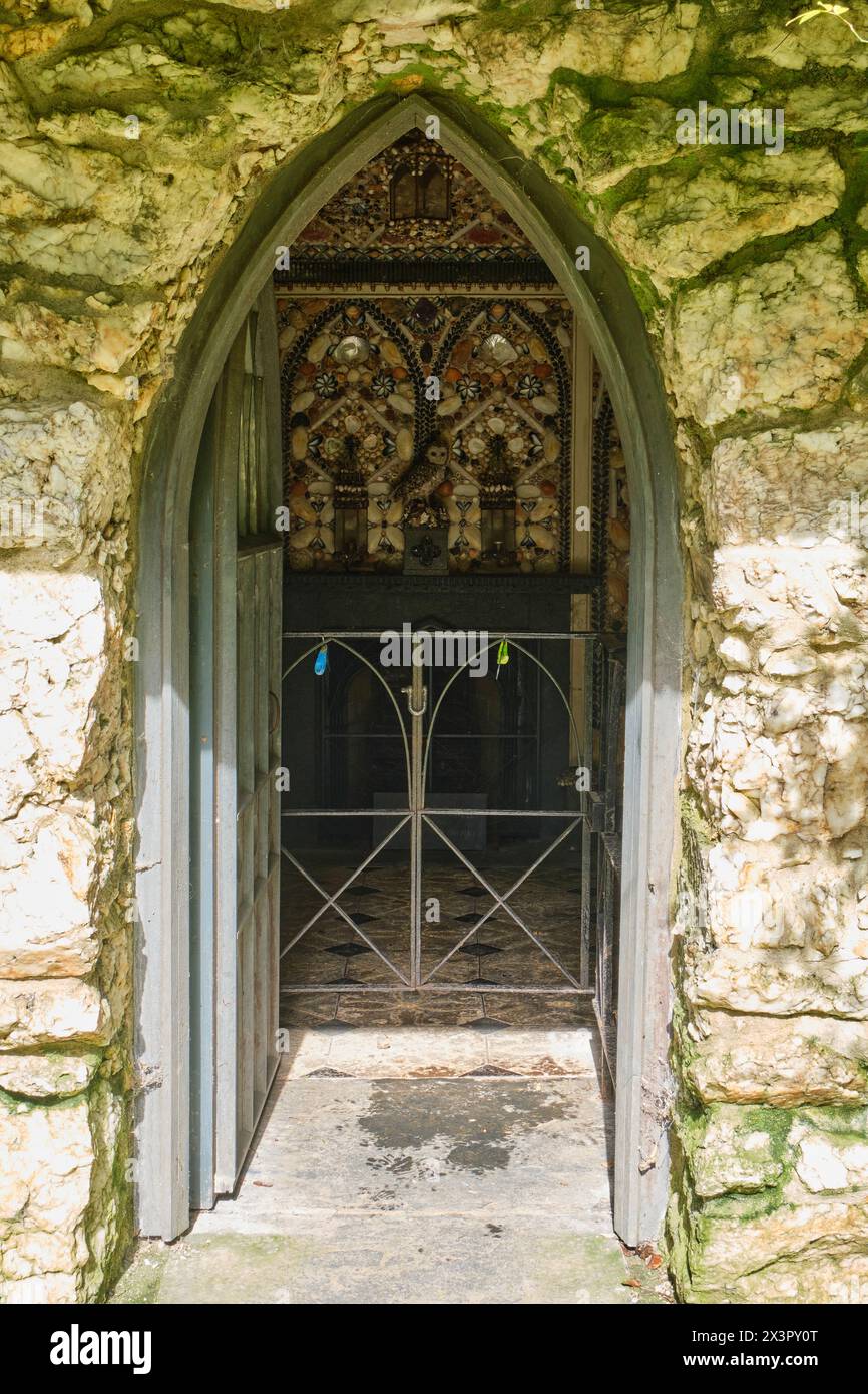 Looking into the Shell House Grotto at Cilwendeg, Boncath ...