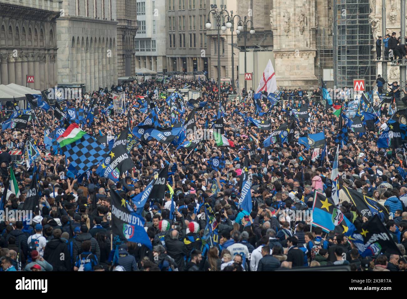 Milan scudetto celebrations hi-res stock photography and images - Alamy