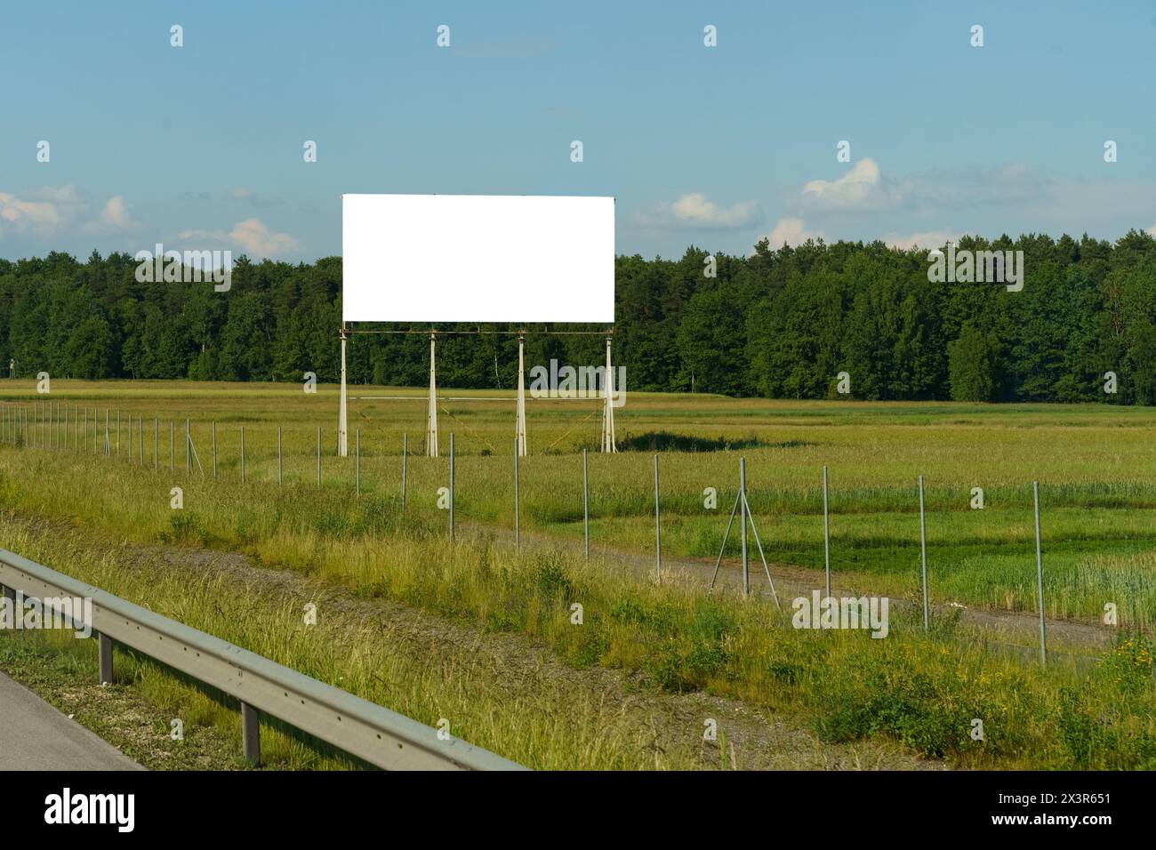 Road side sales hi-res stock photography and images - Alamy