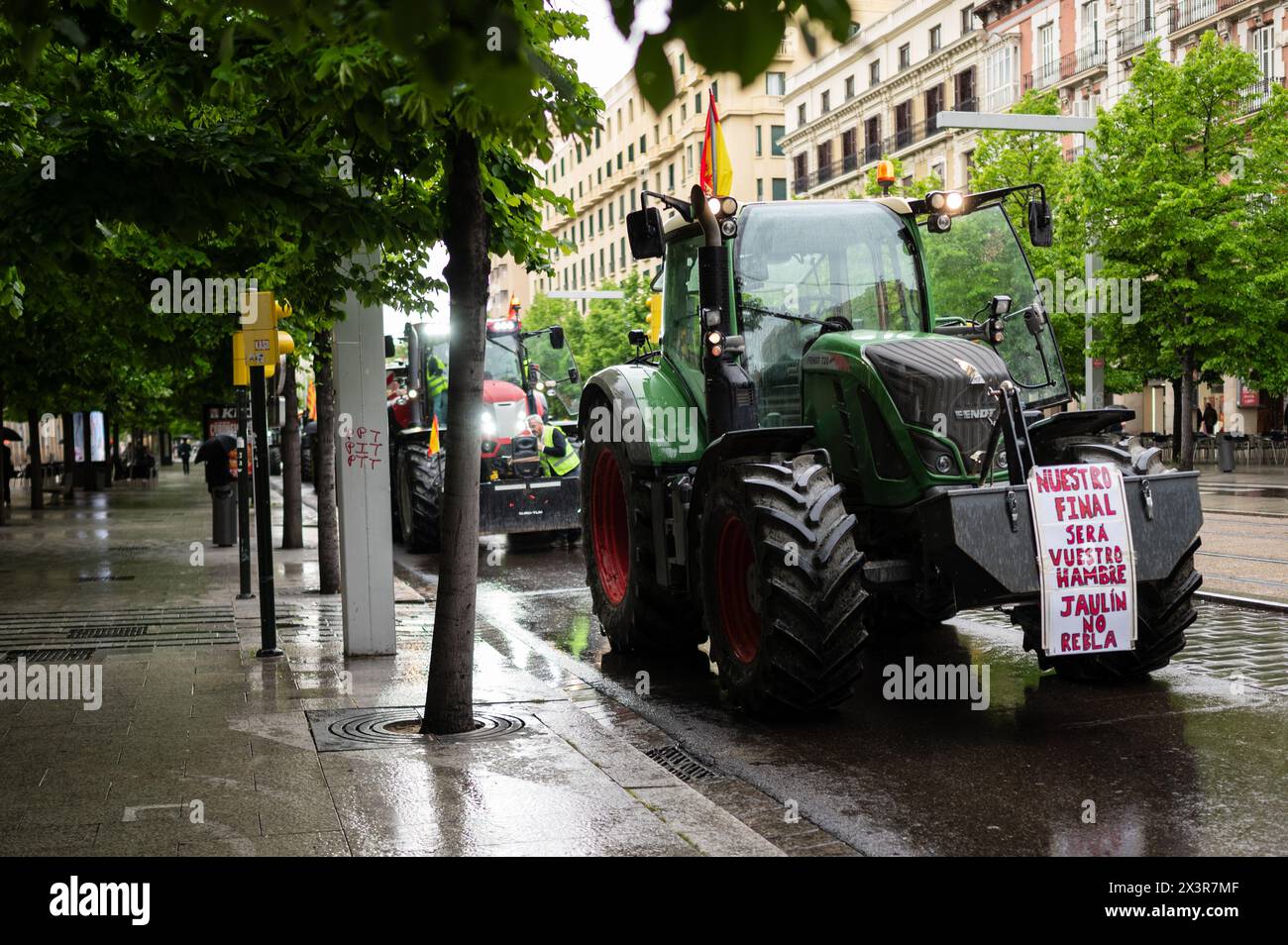 A new protest runs through Zaragoza to demand solutions for the ...
