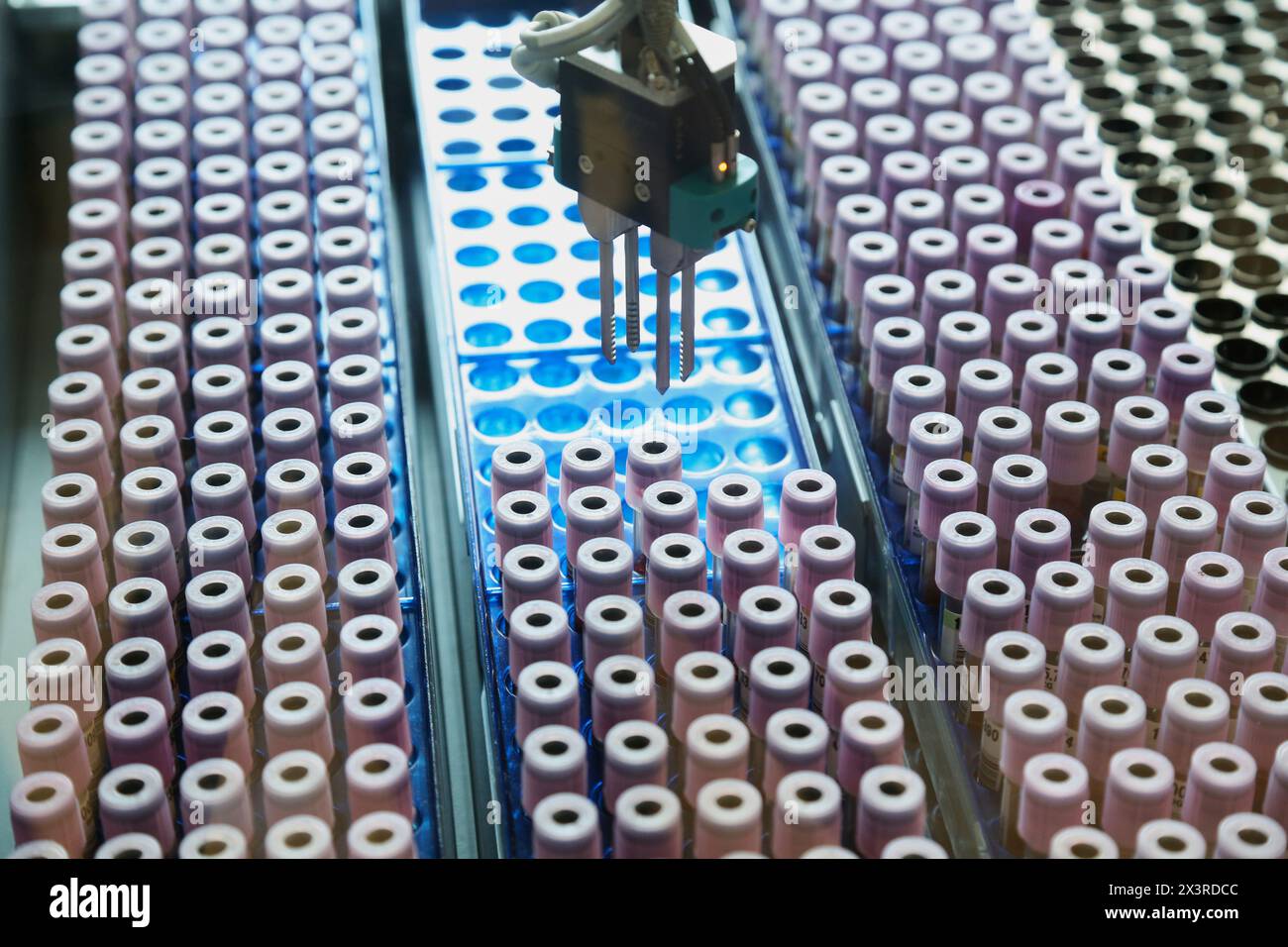 Hematologic counter hi-res stock photography and images - Alamy