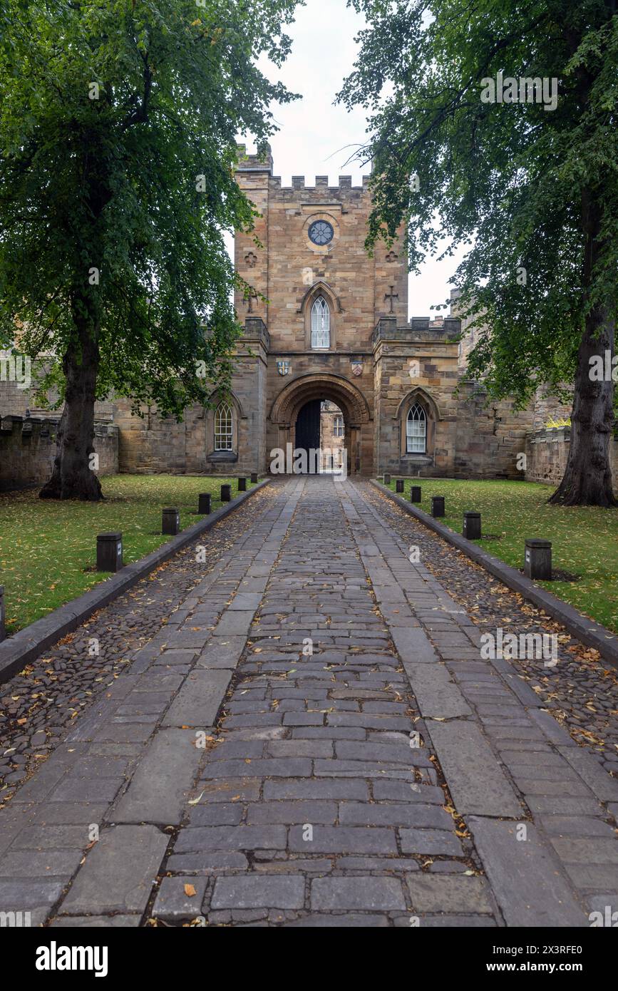 The entrance to Durham Castle Stock Photo - Alamy