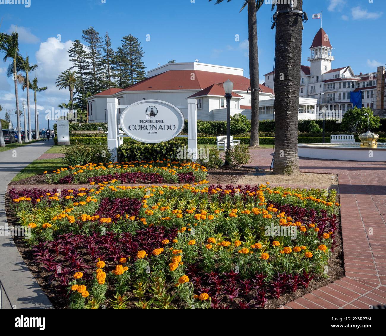 San Diego, CA. April 5, 2024. Hotel del Coronado welcome sign and ... San Diego, CA. April 5, 2024. Hotel del Coronado welcome sign and ...