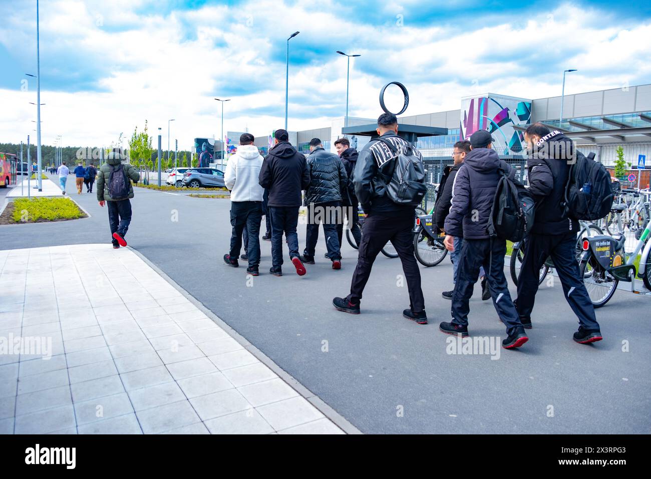 Diverse workforce hi-res stock photography and images - Alamy