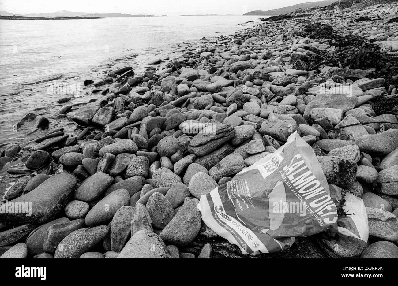 Pollution on british beaches Black and White Stock Photos & Images - Alamy
