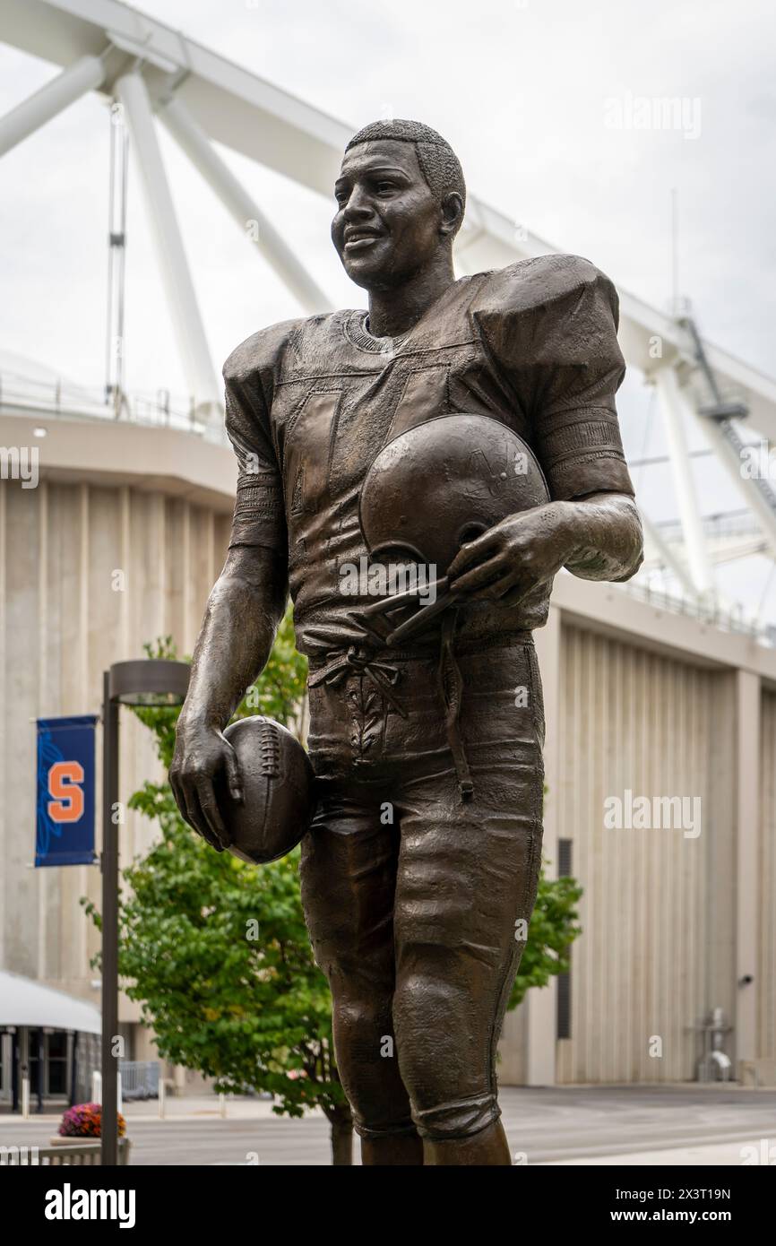 Statue of Ernie Davis, winner of the 1961 Heisman Trophy, on the ...