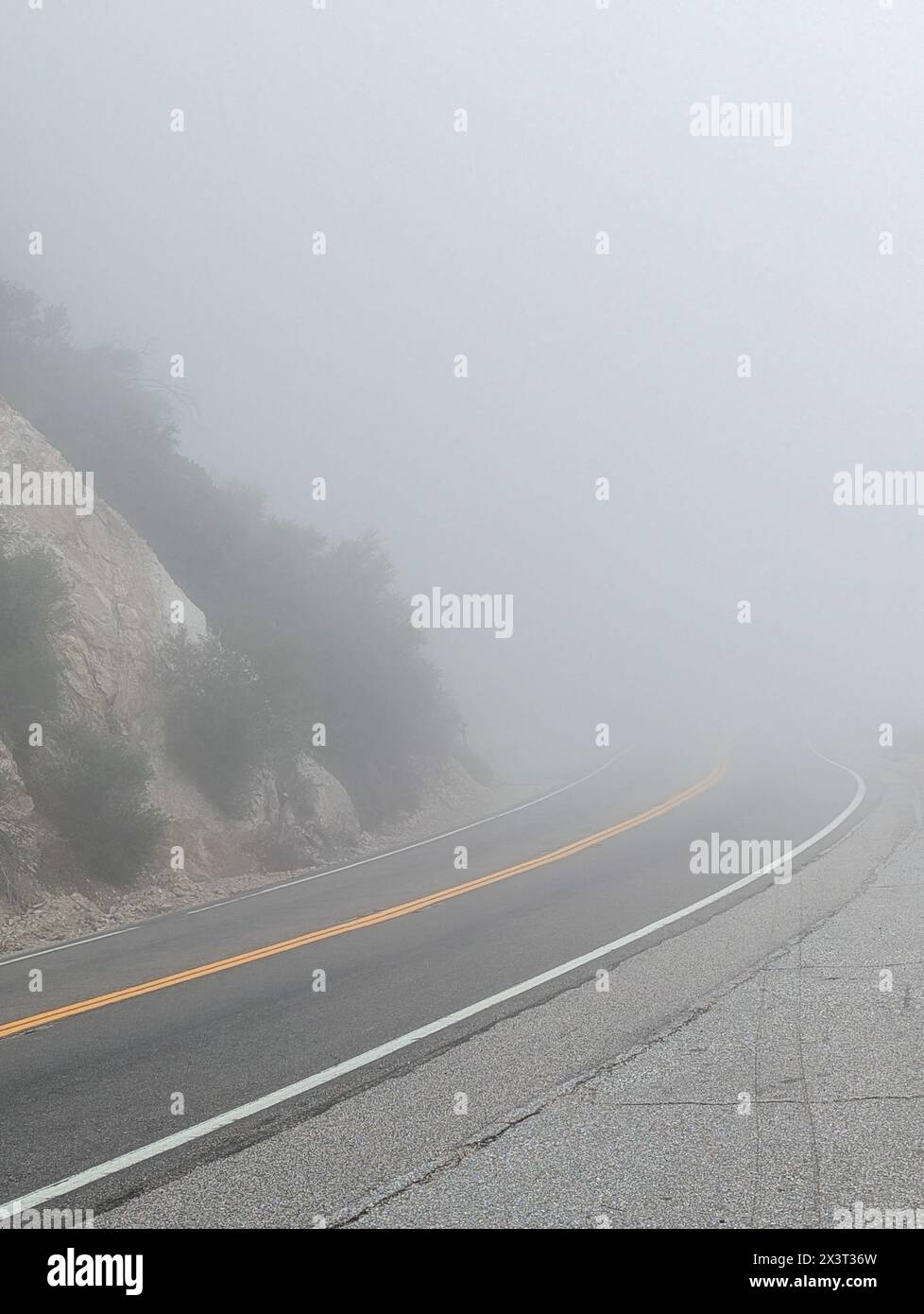 Los angeles misty skyline hi-res stock photography and images - Alamy