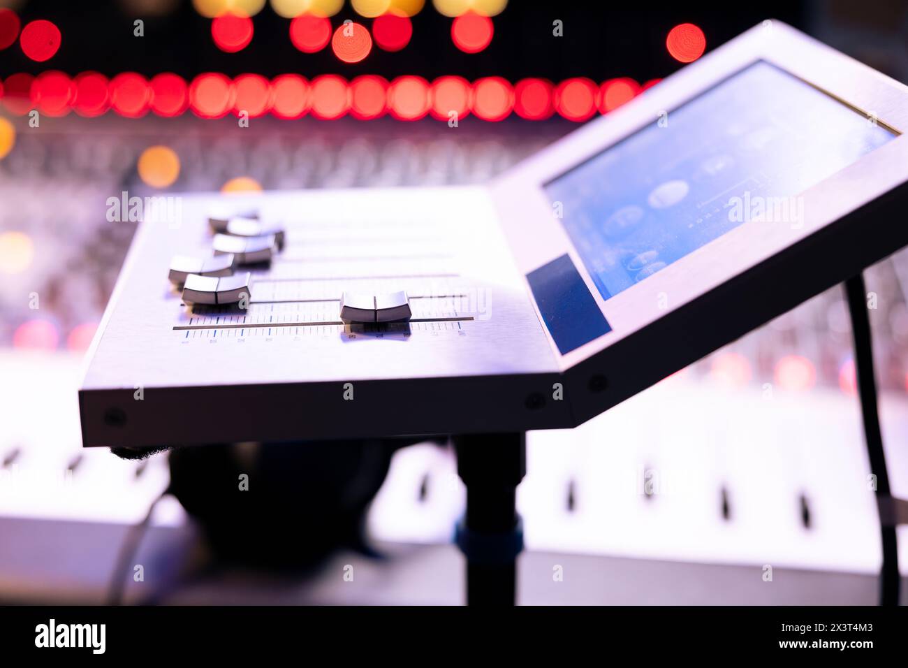 Motorized faders hi-res stock photography and images - Alamy
