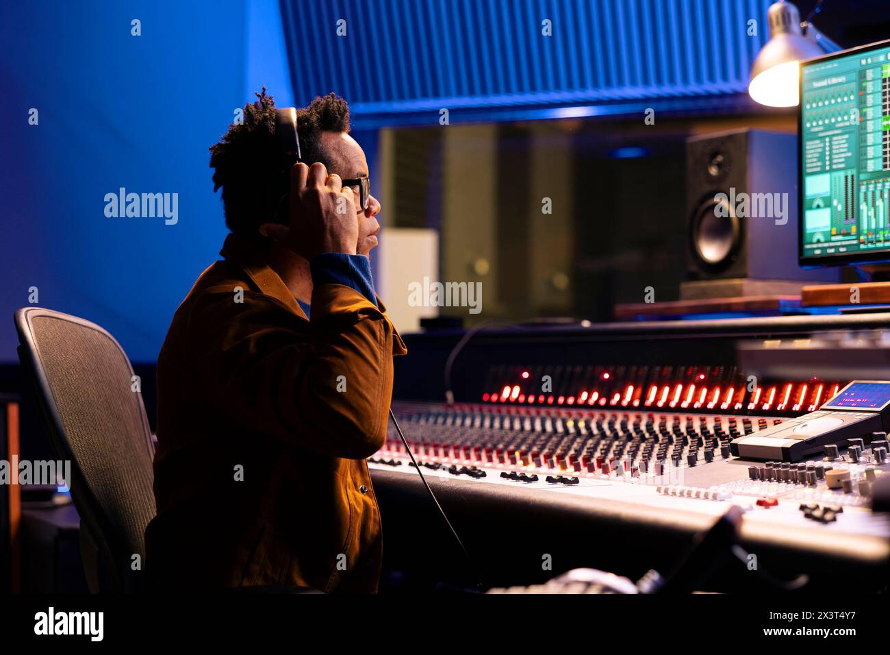 Tracking engineer processing mixing hi-res stock photography and images ...