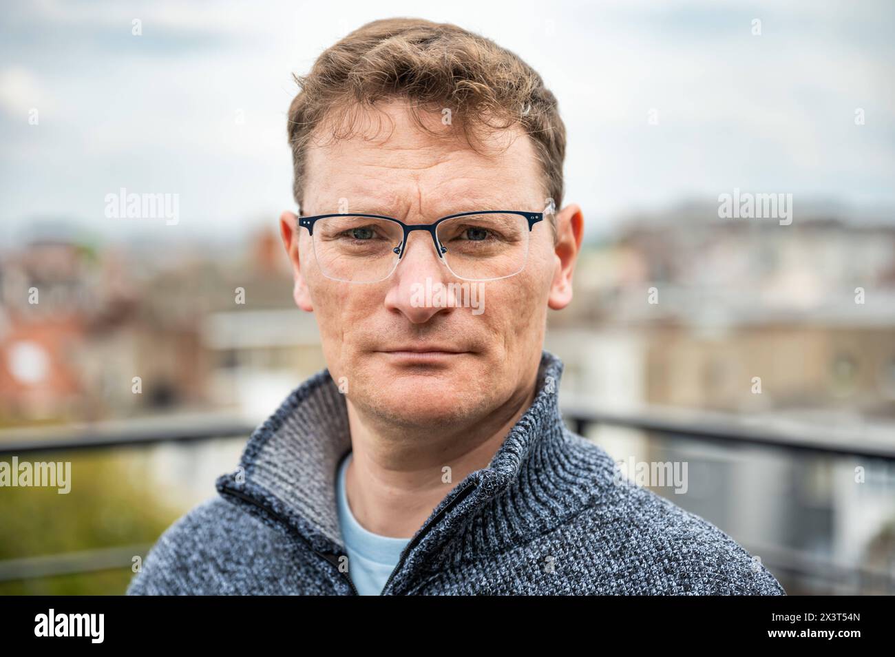 Close up portrait of a 45 yo white man looking serious, Brussels ...
