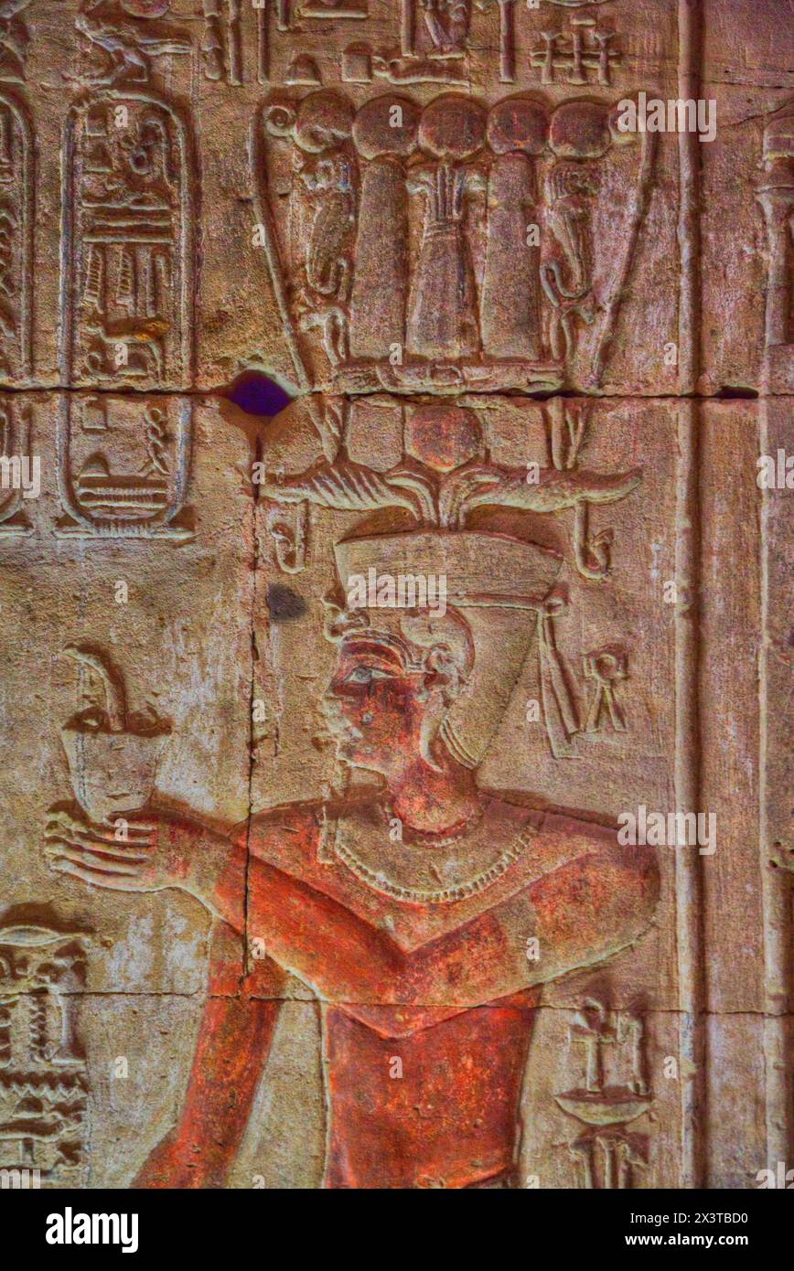 Reliefs, Temple of Opet, Karnak Temple Complex, UNESCO World Heritage ...