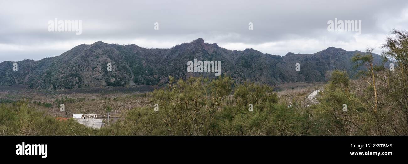 Vesuvius national park hi-res stock photography and images - Alamy