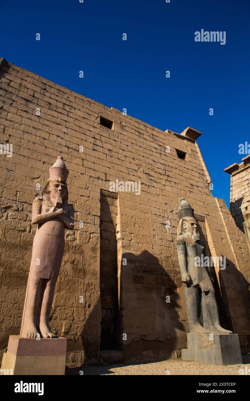 Statues of Rameses II, First Pylon of Rameses II, Luxor Temple, UNESCO ...