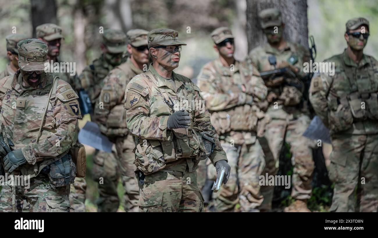 Soldiers of 2nd Mobile Brigade Combat Team (MBCT) 101st Airborne Division (Air Assault ...