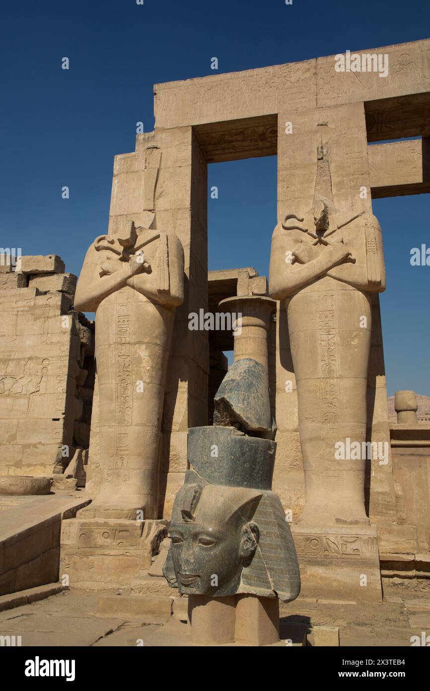 Granite Head of Ramesses II in front of Osiris Statues, Ramesseum ...