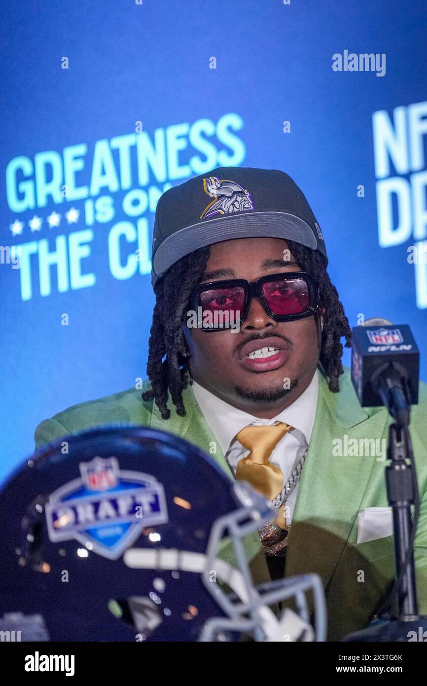 Dallas turner vikings hi-res stock photography and images - Alamy